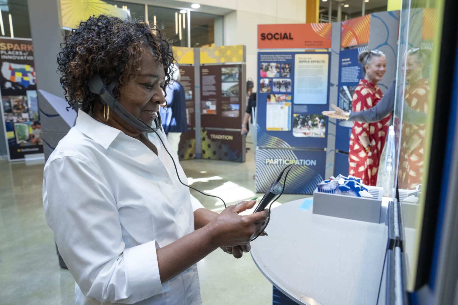 Smithsonian Traveling Exhibitions – North Carolina Humanities